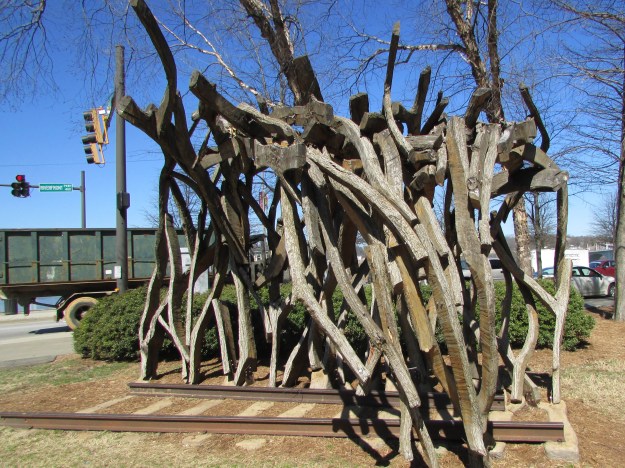 Christopher Fennell sculpture | Professional Southerner